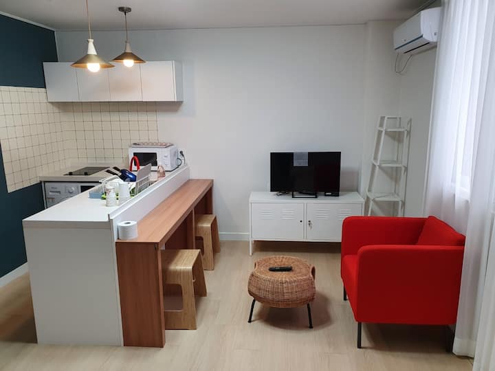 가성비 갑! 저렴하게 사용! - South Korea