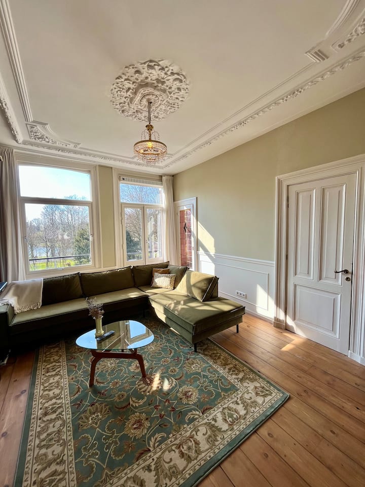 Appartement Tegenover Het Oosterpark - Amstelveen