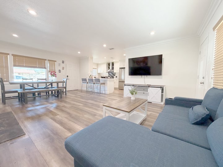 Sleep 9|3bd 2ba|15 Mins To Disney|anaheim Cc - Stanton, CA