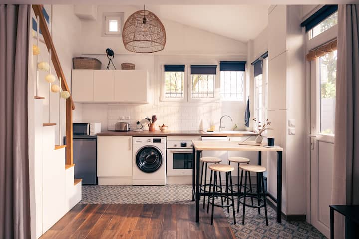 La Petite Maison - Montreuil, France