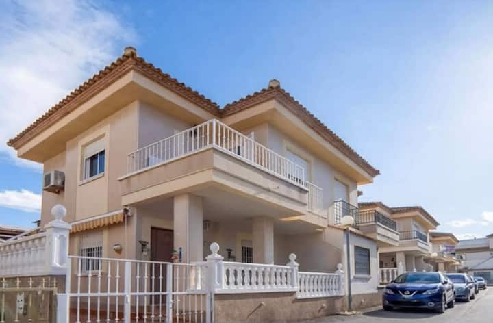 Gran Casa En El Eden Con Piscina - Guardamar del Segura