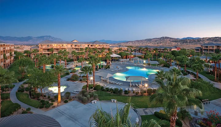 Indio Desert Oasis: 2br Resort Suite W/ Lazy River - Indio, CA