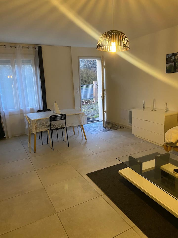 Appartement Proche Hôpital. - Châteauroux