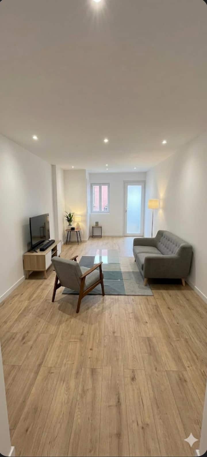 Maison De Village Rénovée - Torreilles