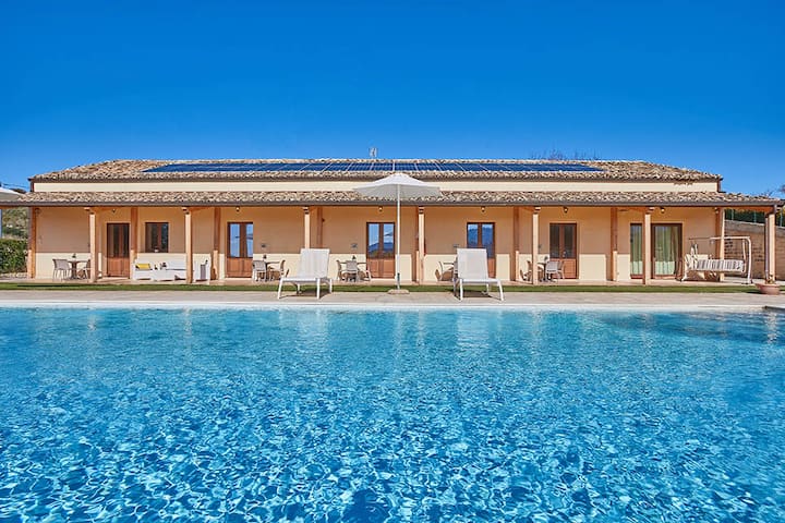 Case Muti - Chiaramonte Gulfi