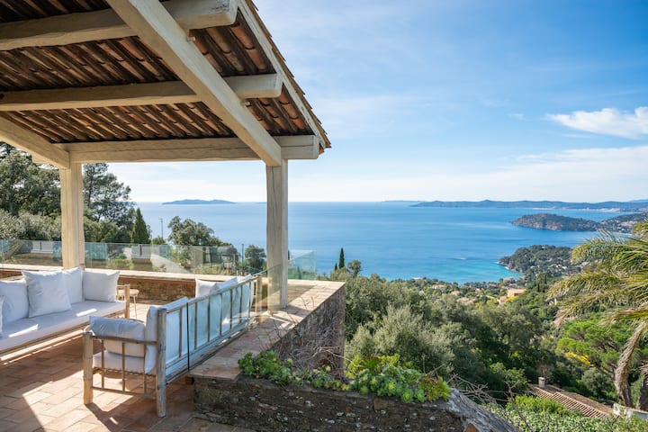 Villa Climatisée Avec Vue Mer Et Jacuzzi - Rayol-Canadel-sur-Mer