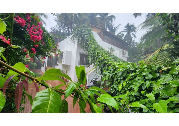 Retreat Ayurveda Two Bedroom Villa By Bhatye Beach - Ratnagiri