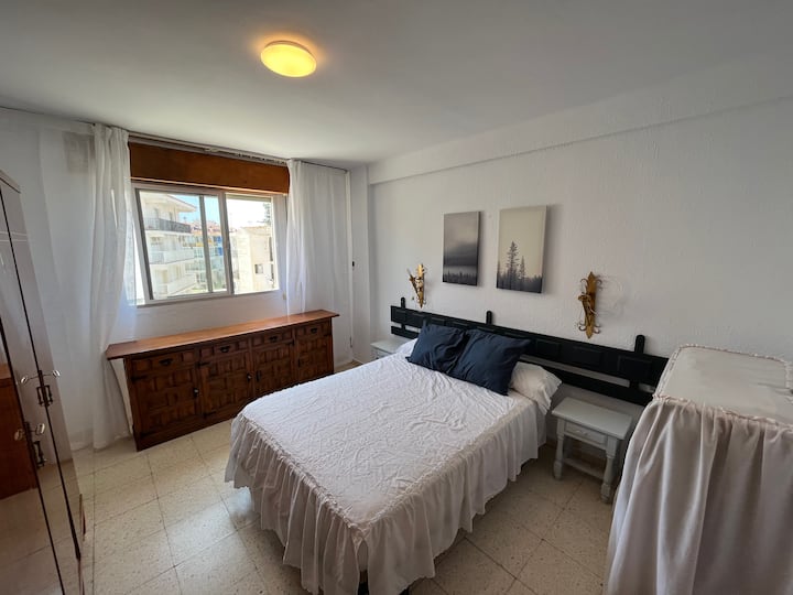 Bright & Spacious Apartment In Nerja Centre - Frigiliana