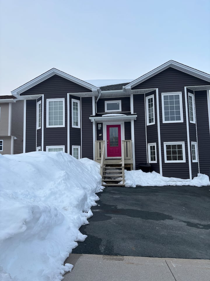 The Pink Door Oasis - Paradise