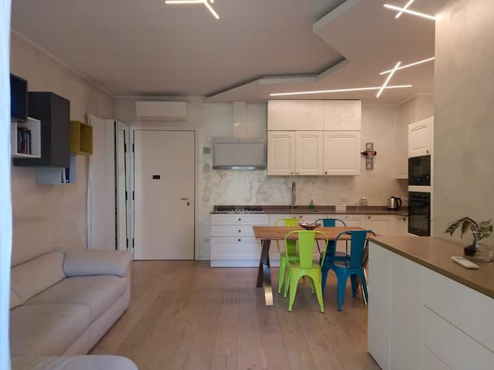 Exclusive Hammam Apartment Sul Lago – Sirmione - Sirmione