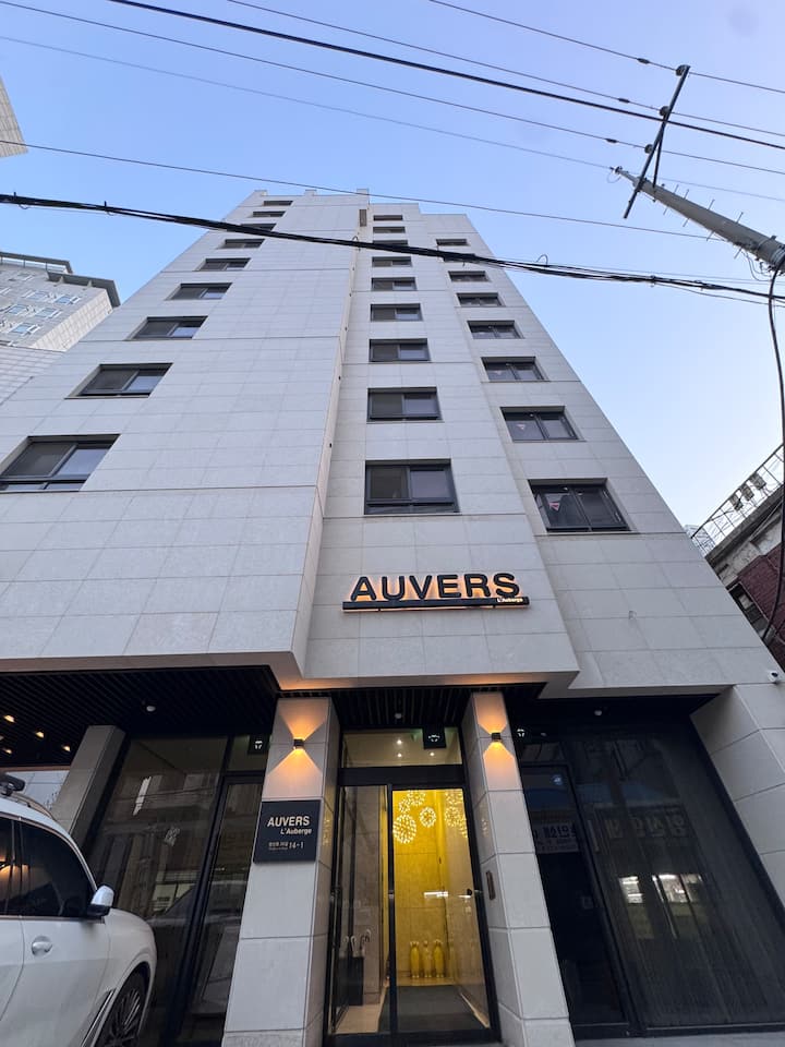 Neat City Relaxation /Hongdae/yeouido - Seoul