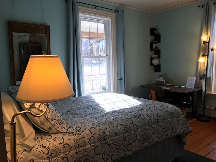 Riverview 1st Floor Apt (2br) - University of Maine, Orono