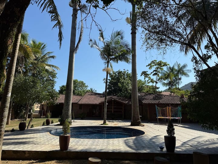 Chácara Aconchegante Em Itaipuaçu Maricá - Niterói