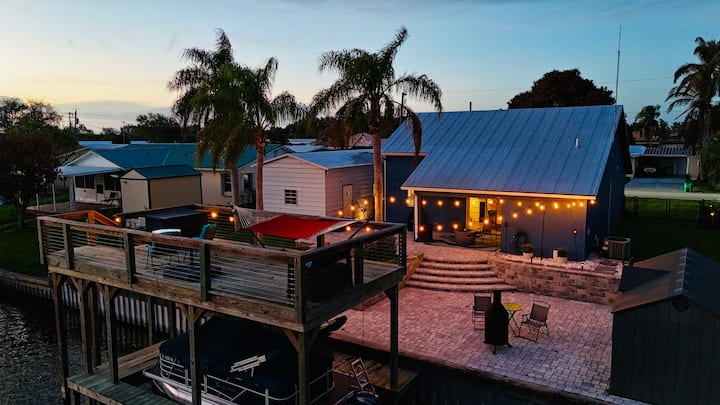 Taylor Creek Isles Cottage | Lake Access + Sundeck - Eagle Bay, Okeechobee