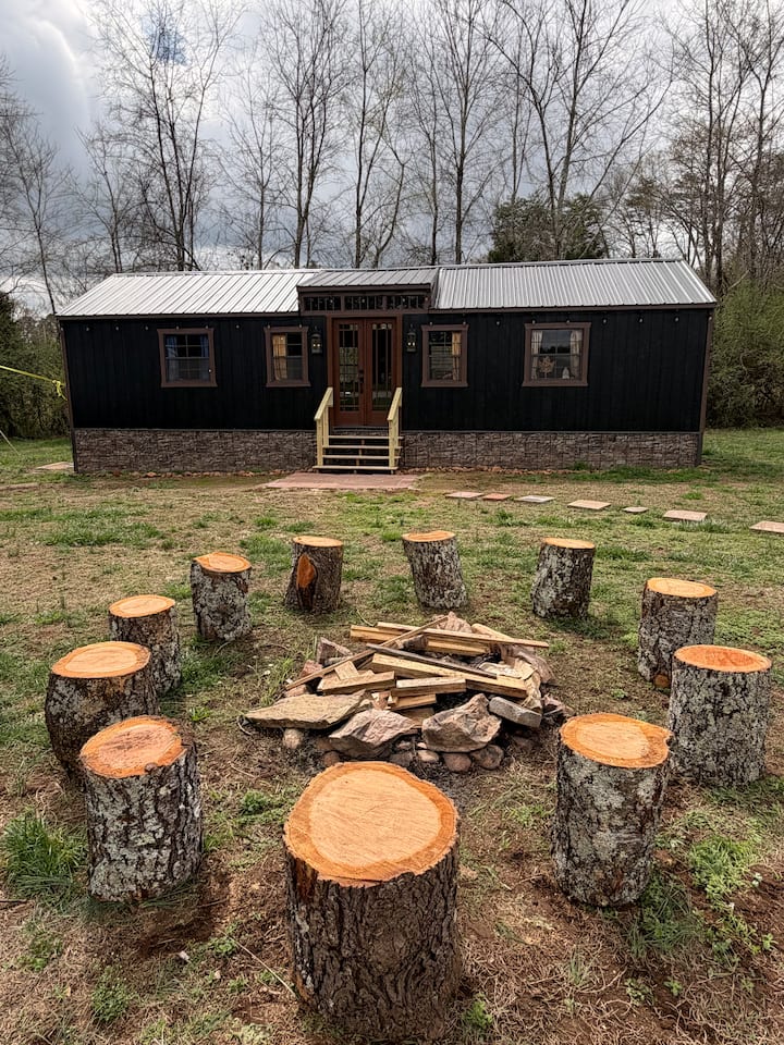 Rustic Ocoee Gateway Bunkhouse | Sleeps 6 - Ocoee, TN