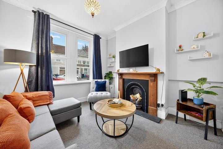 Stylish 2br In Roath W/ Private Patio - Cardiff