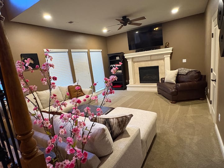 3 Bedroom Home 15 Minutes From World Cup/arrowhead - Belton, MO
