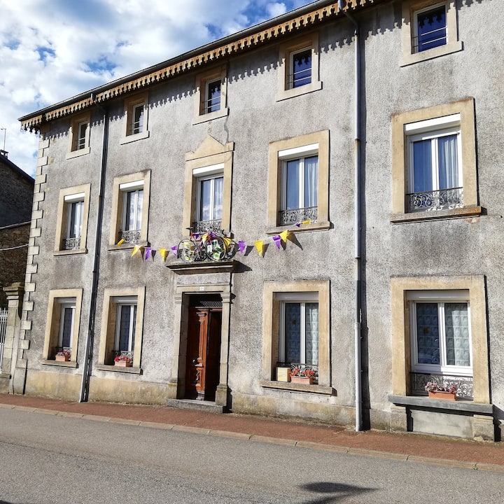 Appartement 1 Cuisine, 1 Séjour Chambre - Saint-Bonnet-le-Froid