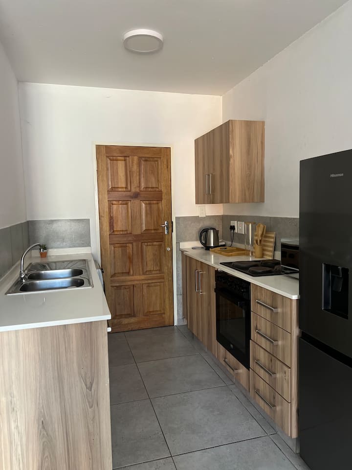 Cozy & Modern Apartment In Centurion - Centurion