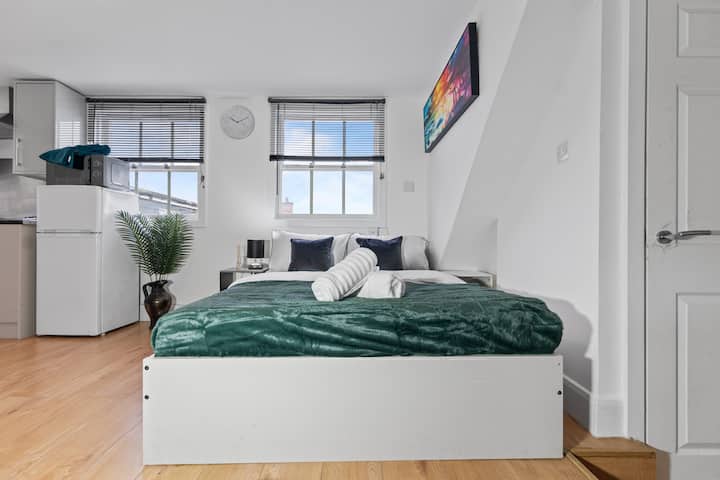 Comfortable Studio | Near Hospital And City Centre - Leicester