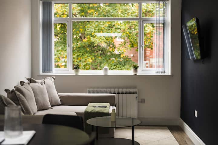 Central 6 Beds+parking-long Stays Welcome-sleeps 8 - Yeovil