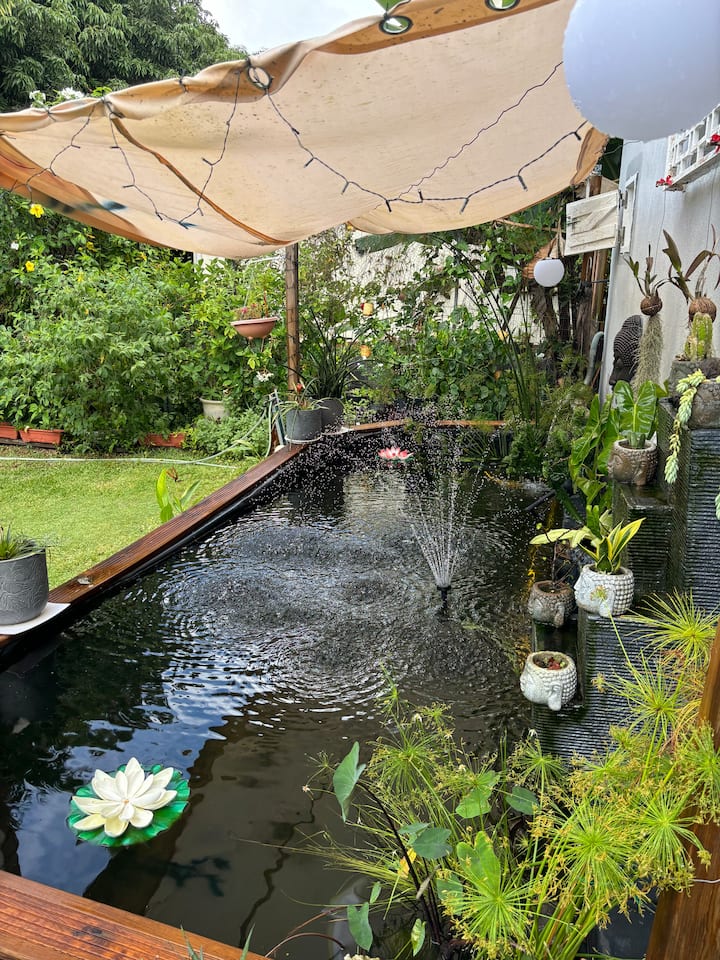 Petite Case Fantaisie Piscine- 70€/2 Personnes - La Réunion