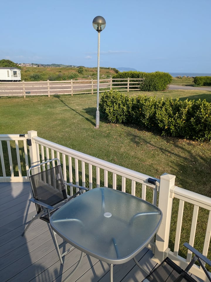 3 Bed Pet Friendly Decking, Wi-fi Doniford Bay - Watchet