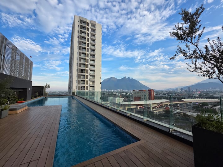 Loft Moderno En El Paseo Santa Lucia - Monterrey