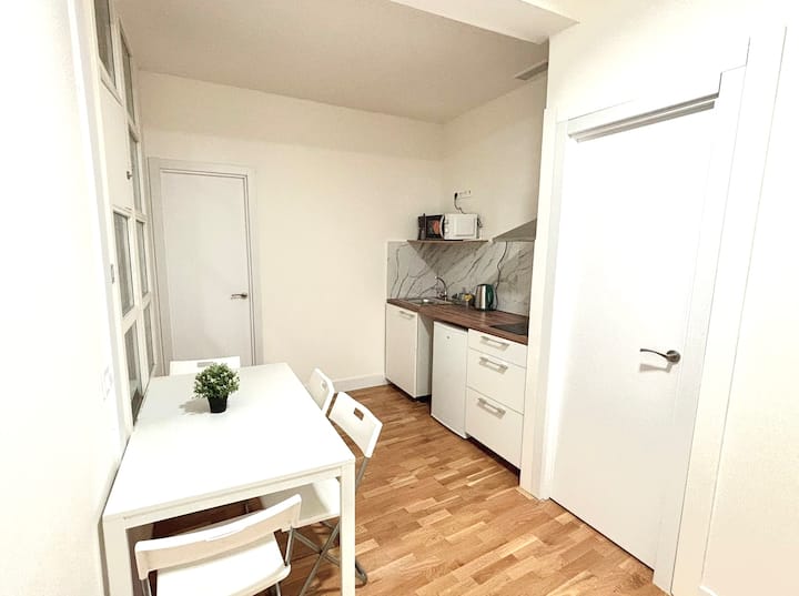 Apartamento En Centro/ac/cerca Playa - Barcelona