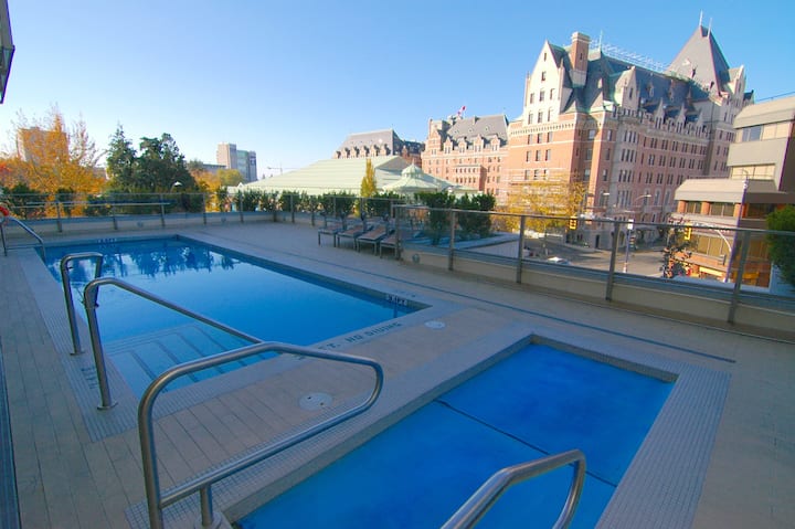 Best Life At The Falls, Victoria Waterfalls Hotel - カナダ ビクトリア