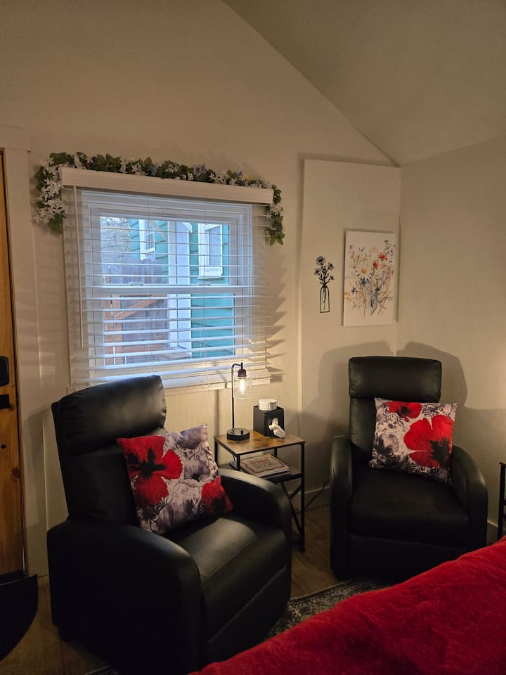 Rudy's Cottage - Salem, OR
