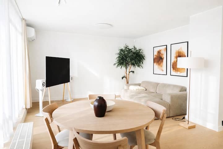 Design Penthouse W/ Private Sauna & Sunset Balcony - Tallinn