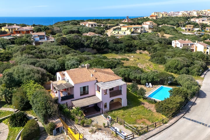 Villino Con Piscina, Giardino Privato E Bbq - Stn - Stintino