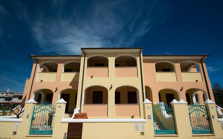 Residenze Vicofriuli-pianoterra E Seminterrato 103 - Orosei