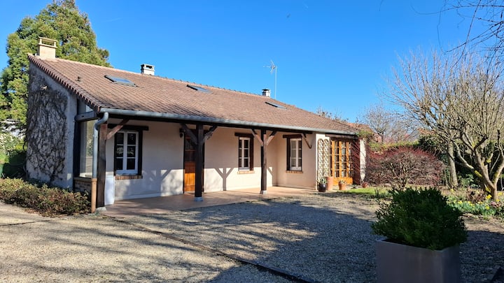 Maison De Campagne Dans Un Cadre Champêtre. - Pringy
