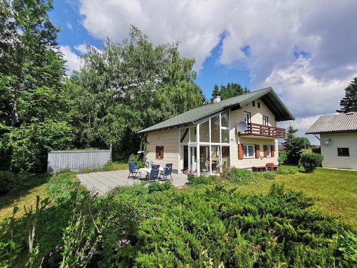 Ferienhaus Mit Atterseepanorama - Attersee