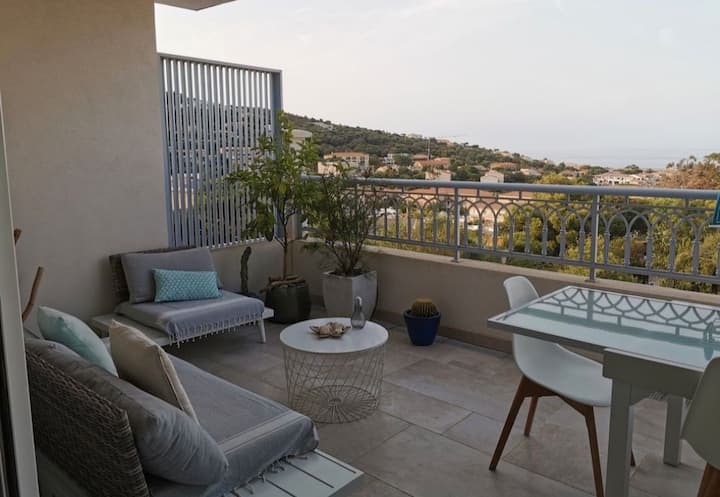 Casa Nicolas – Stilvolles Apartment Mit Meerblick - L'Île-Rousse