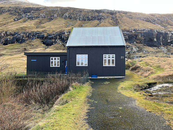 Hyggeligt Hus I Hellurnar - Îles Féroé
