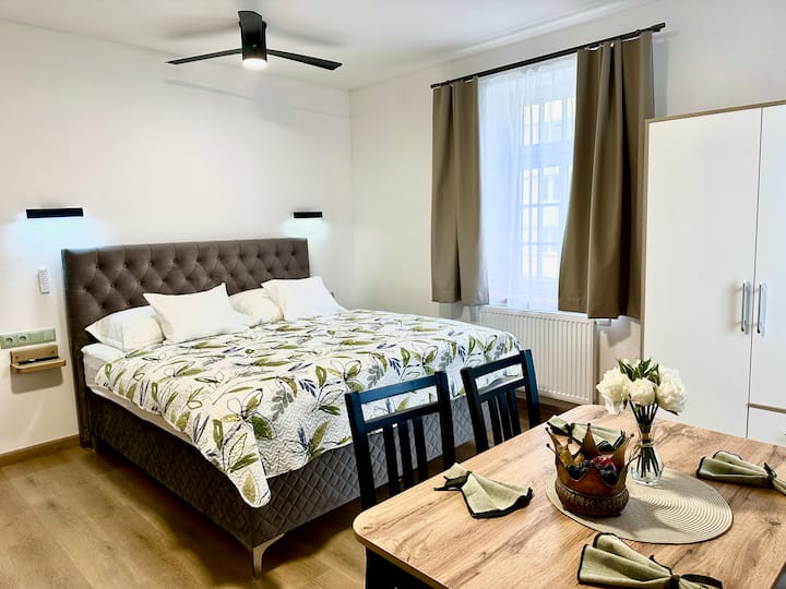 Villa Harmony - Apartmán Queen V Přízemí 2 Ložnice - Český Krumlov
