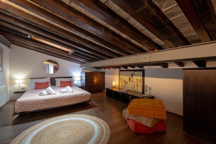Historic Central Tower, Duomo View, Ac & Wifi - Florence