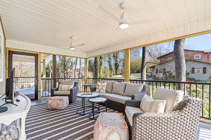 3 Bedroom, High Point Perfect For Furniture Market - High Point, NC