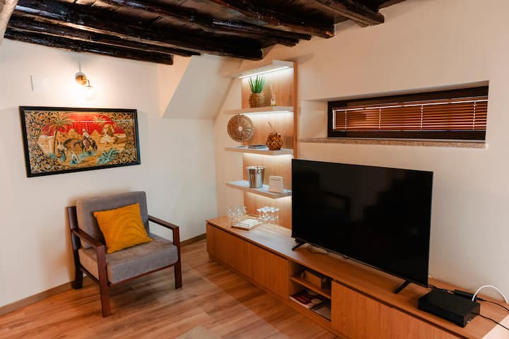Villa Flora~douro Valley House~terrace&family Wine - Pinhão