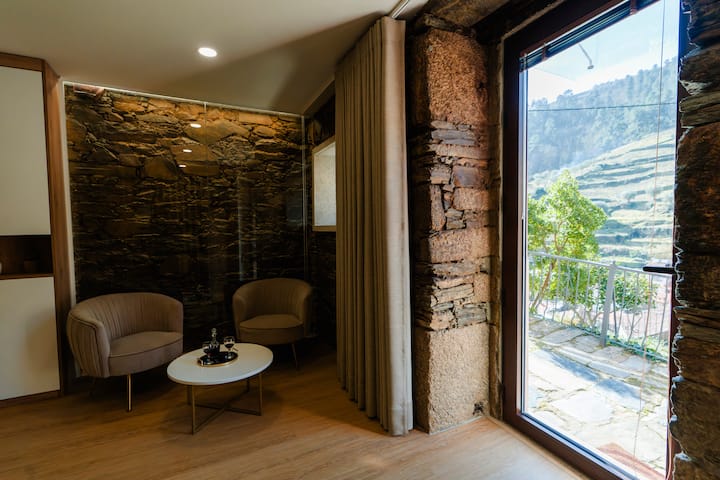 Villa Flora~douro Valley House~terrace&family Wine - Pinhão