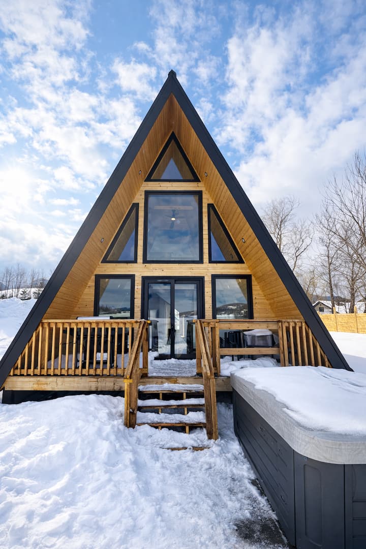The Peaks Of Ingonish - South Peak With Hot Tub - Cape Breton Island
