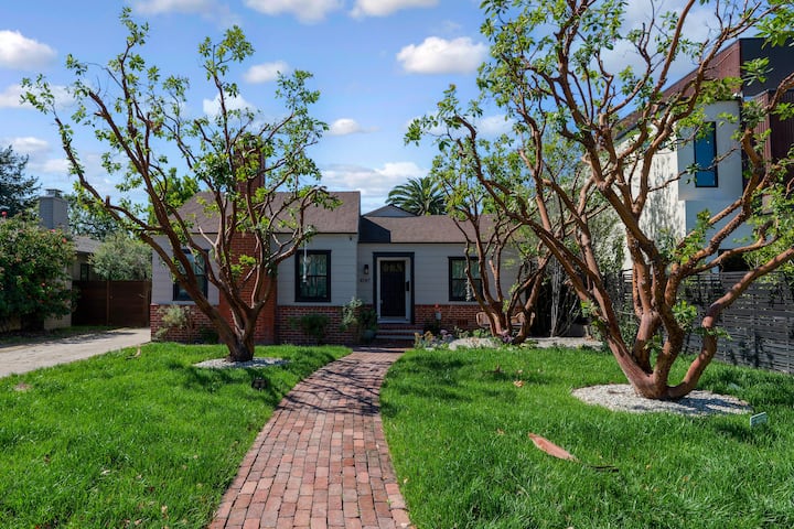 Mar Vista - Blue Surfboard Vacation House | 4bd - イングルウッド, CA