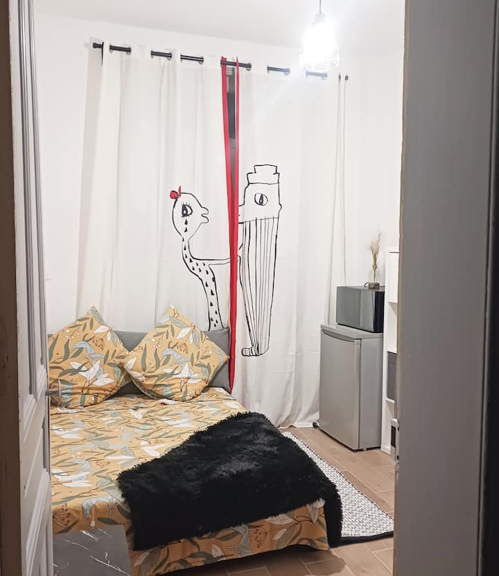 Chambre En Plein Centre-ville Cambrai - Cambrai