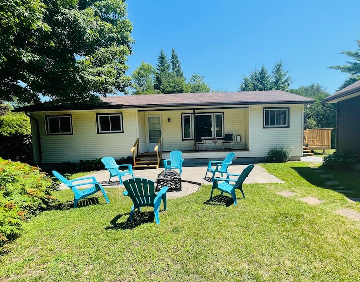 Cozy 3 Bedroom Cottage In Beautiful Point Clark - Kincardine