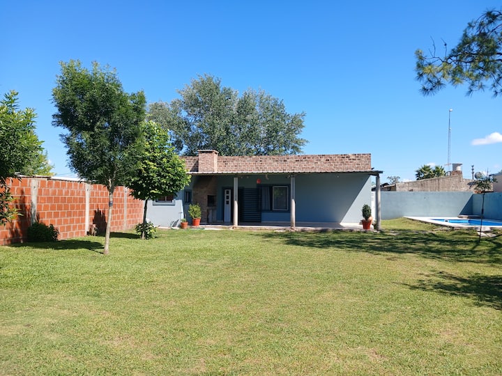 Quinta Familiar, Excelente Ubicacion. - San Nicolás de los Arroyos