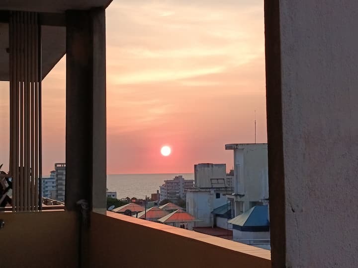 Colombo 2br Apt | Prime Location & City Views - 콜롬보