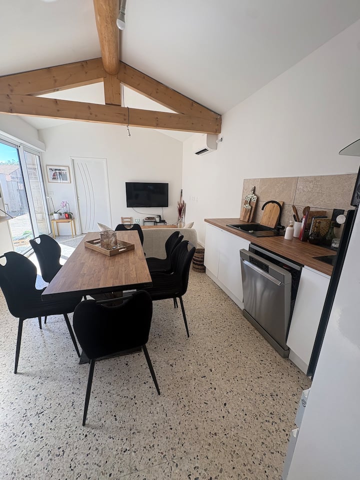 La Maison De Petit Pierre - Vauvert